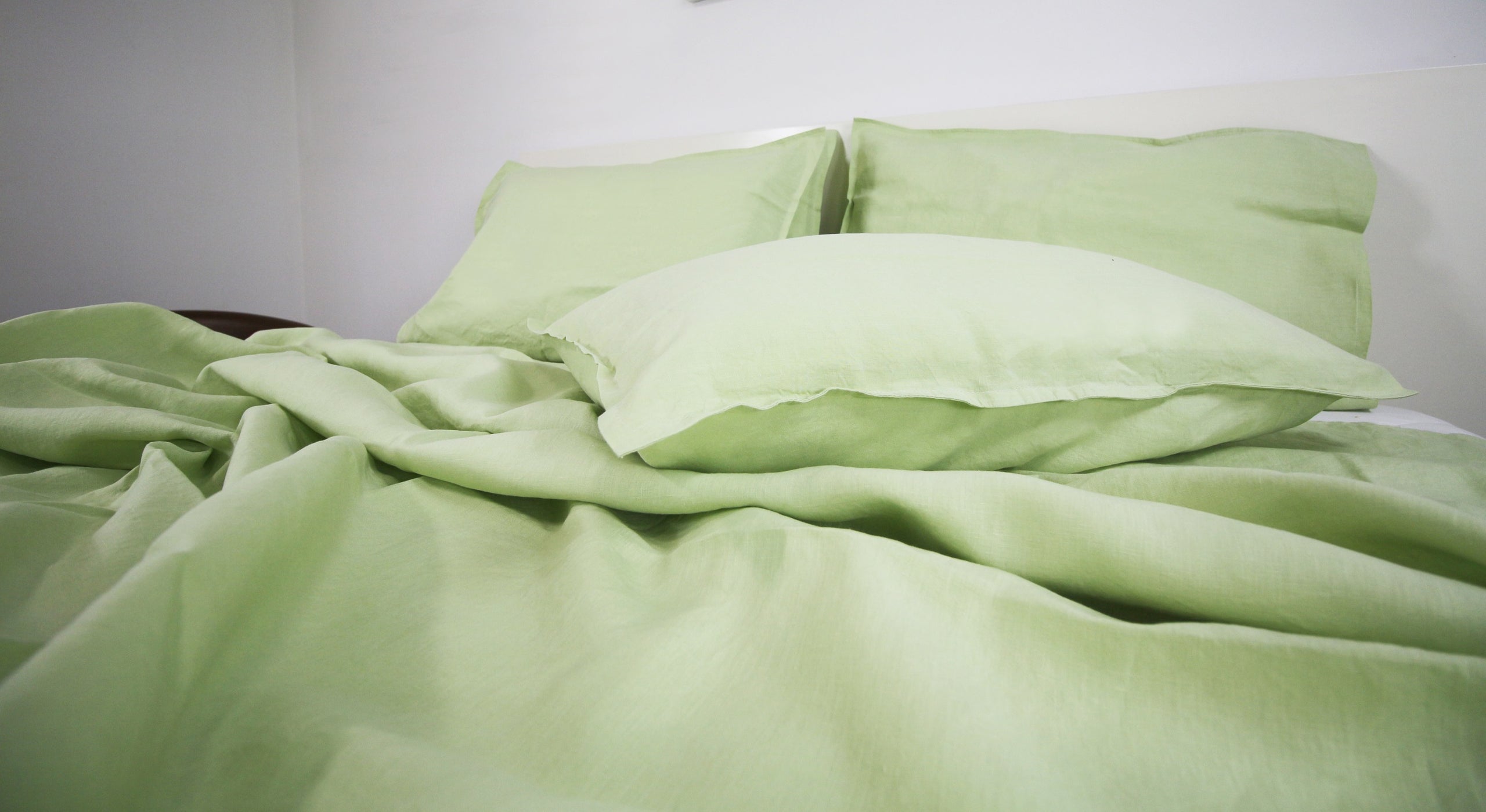 Italian Linen Bedding, Duvet Covers, Boxers & More | Cottana